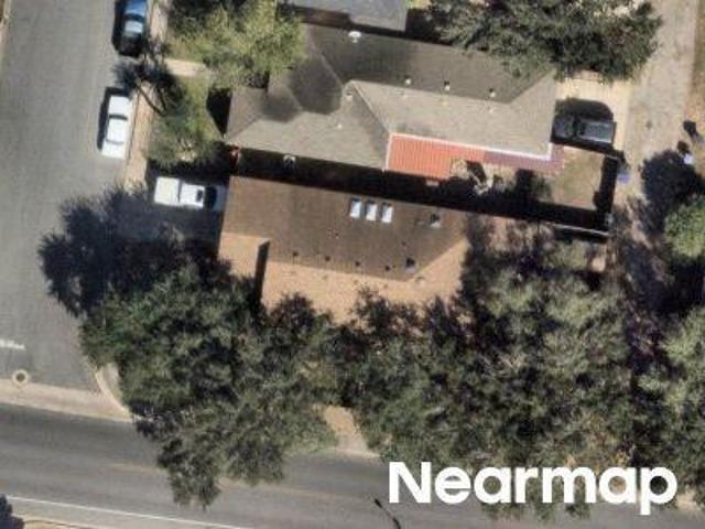 N 36th St