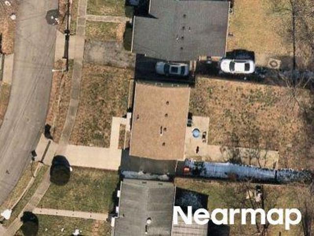 N 36th St