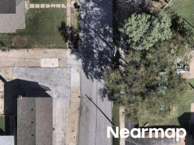 N 36th St