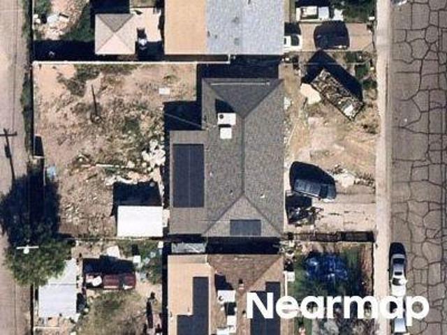 N 37th Ave