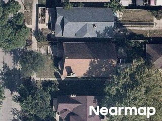 N 37th St