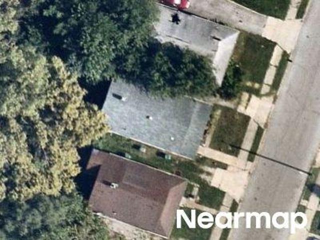 N 37th St