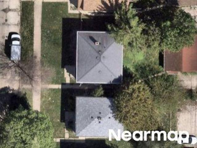 N 37th St