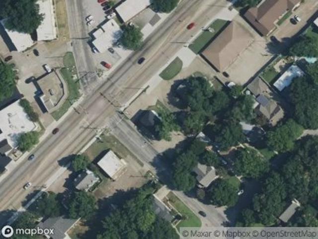 N 38th St