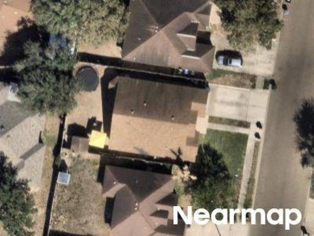 N 39th St