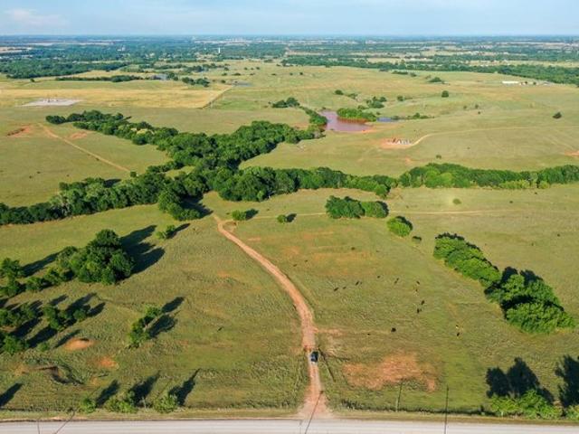 N 3110 Rd, Maysville, OK 73057