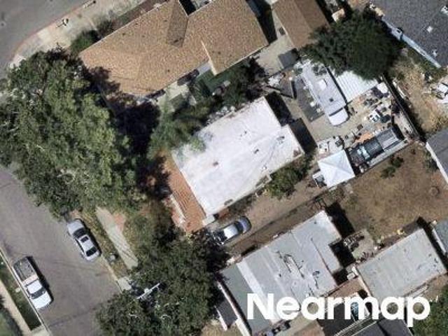 N 31st St