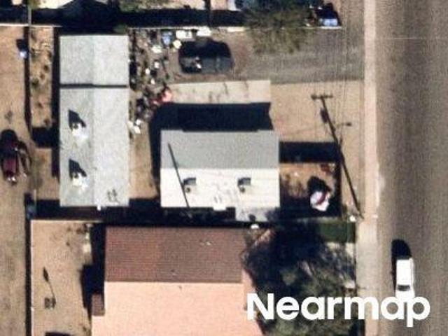 N 33rd Ave