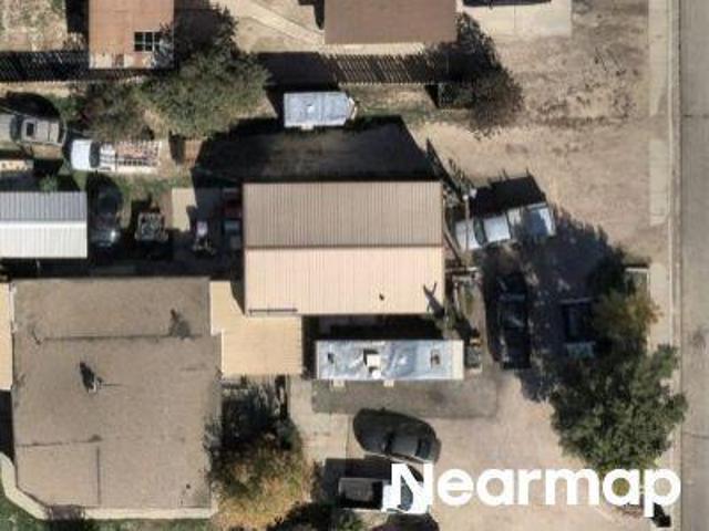 N 3rd Ave