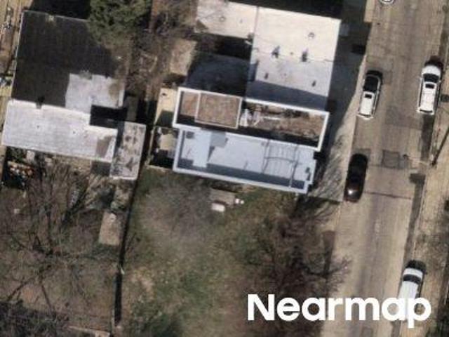 N 3rd St