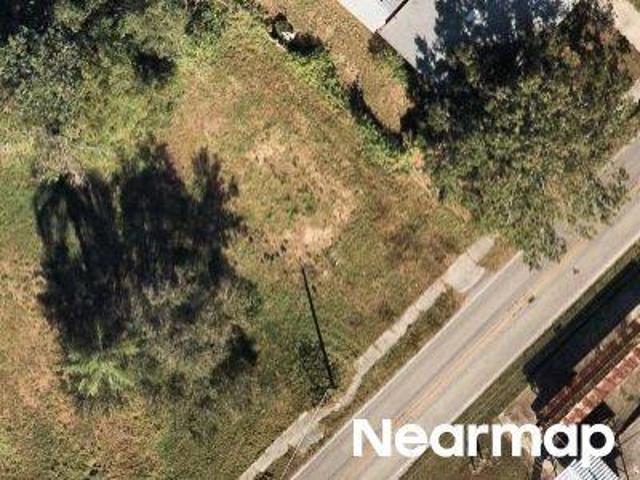 N 3rd St