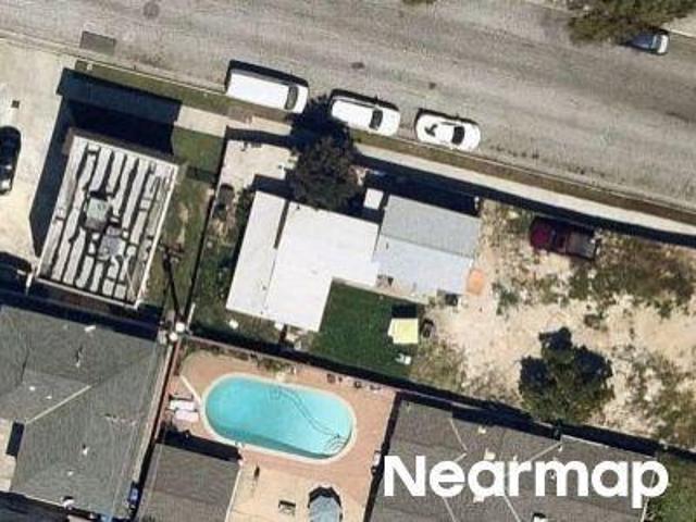N 3rd St