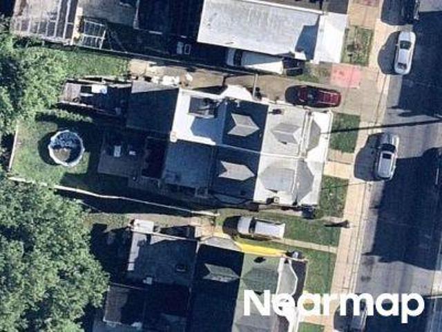 N 3rd St