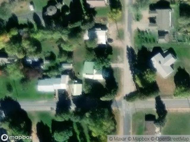N 3rd St E