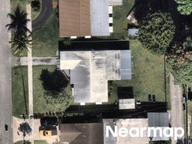 N 44th Ave