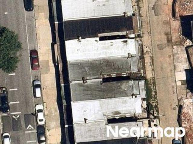 N 44th St