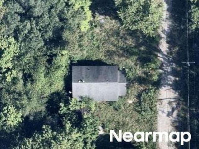 N 46th St