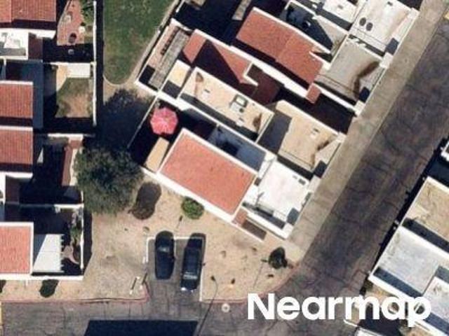 N 47th Ln
