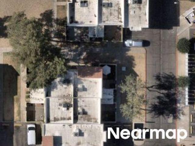 N 48th Ave