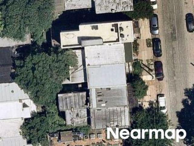 N 41st St