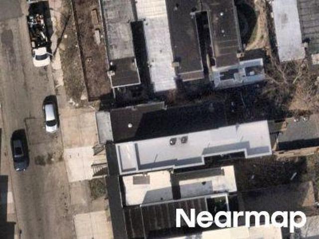 N 43rd St