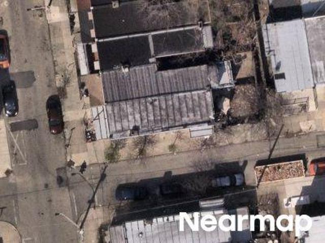 N 43rd St