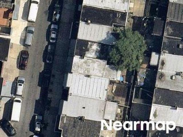 N 4th St