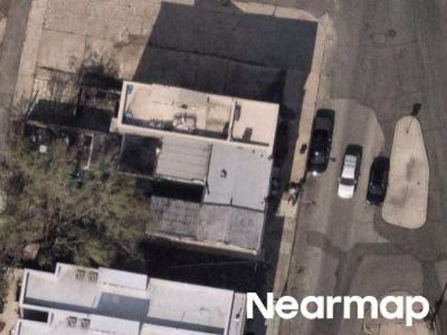 N 4th St