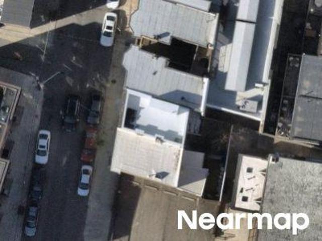 N 4th St