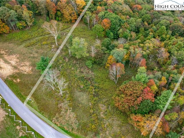 N 55 Eagles Creek Trail