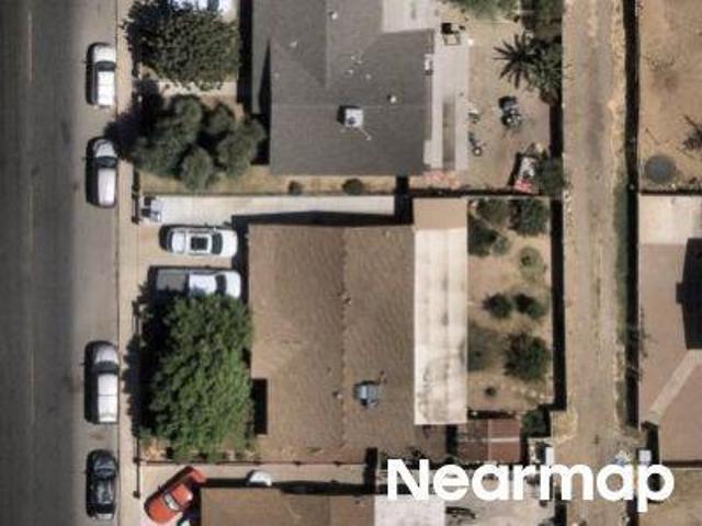 N 55th Ave