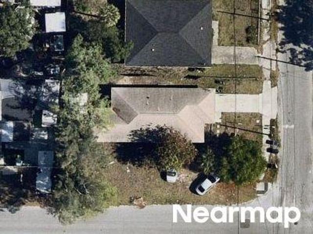 N 55th St