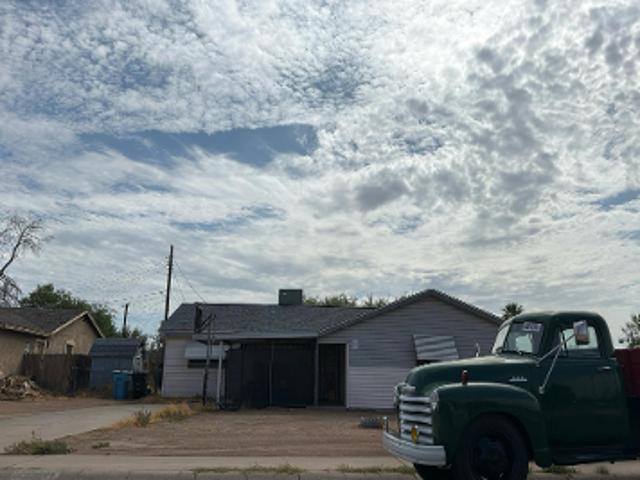 N 56th Ave