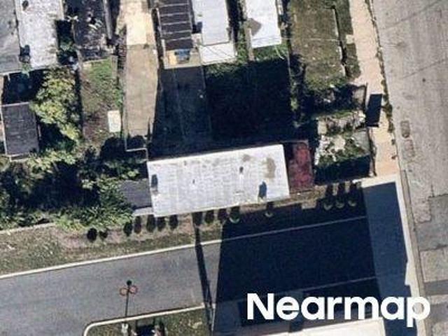 N 51st St