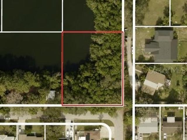 N 52nd Ave, Kenneth City, FL 33709