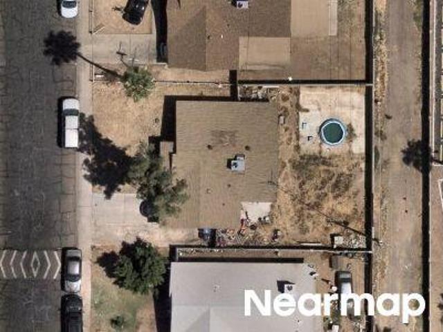 N 52nd Ave