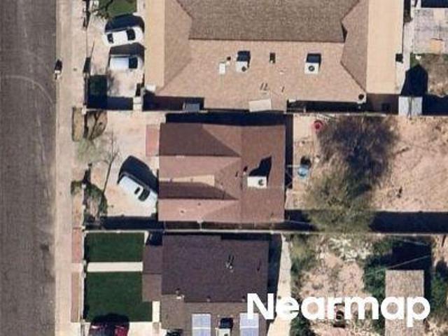 N 52nd Dr