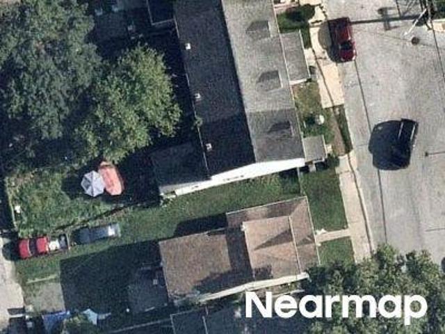 N 5th Ave