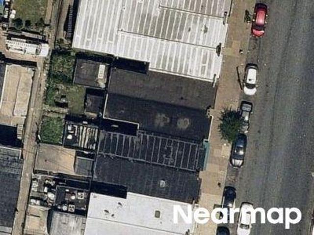 N 5th St