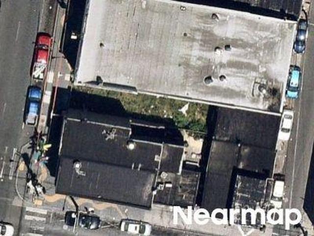 N 5th St