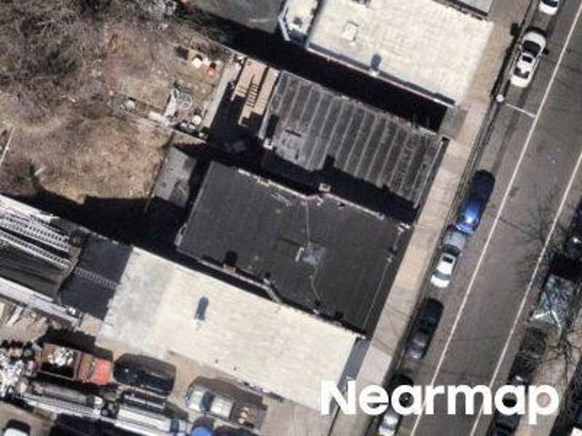 N 5th St