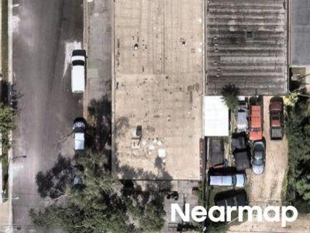 N 65th Ave