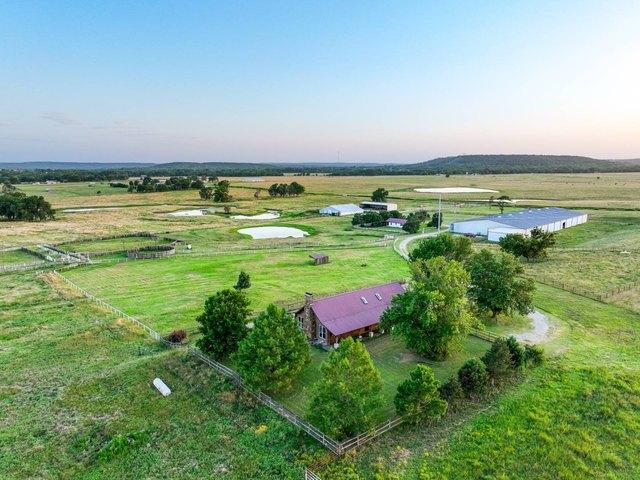 N 68th Ave W, Sperry, OK 74073