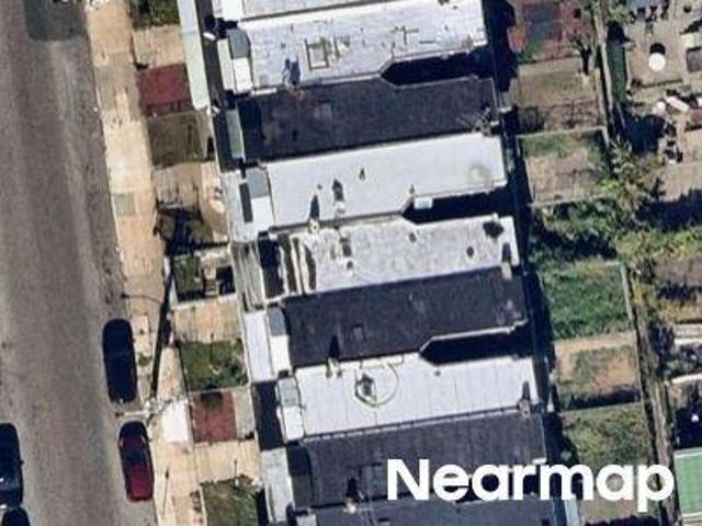N 60th St