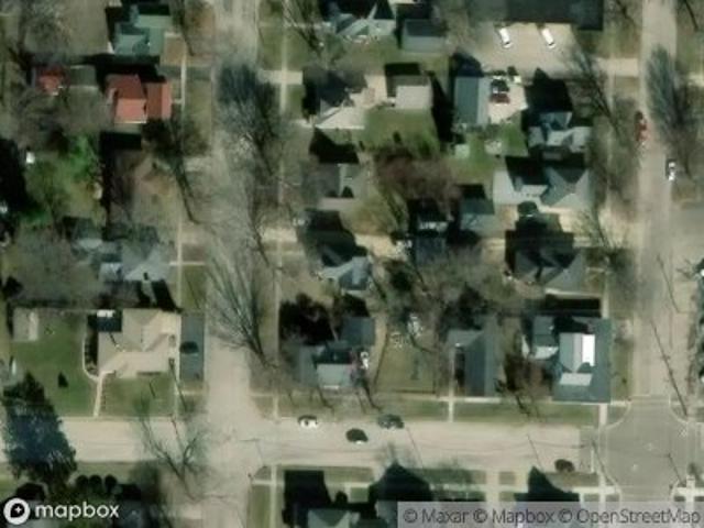 N 6th St
