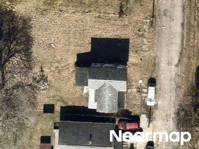 N 6th St