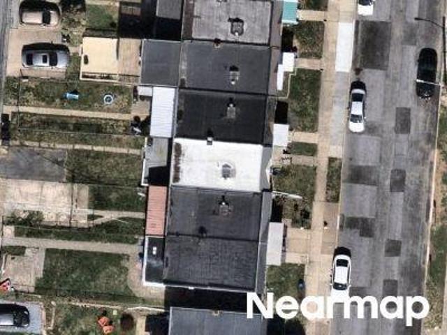 N 6th St