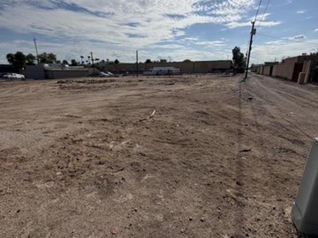 N 6th St Unit 12, Avondale, AZ 85323