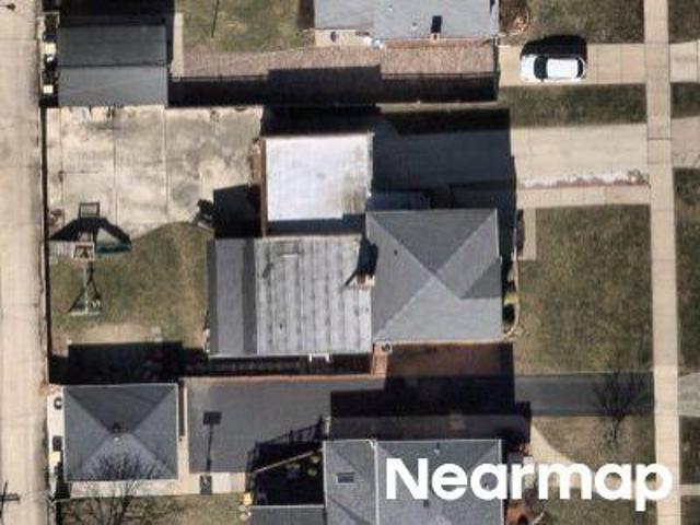 N 74th Ave