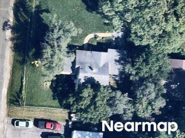 N 74th St